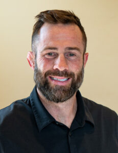 Bio Mark Ellis - SportsLife Leadership